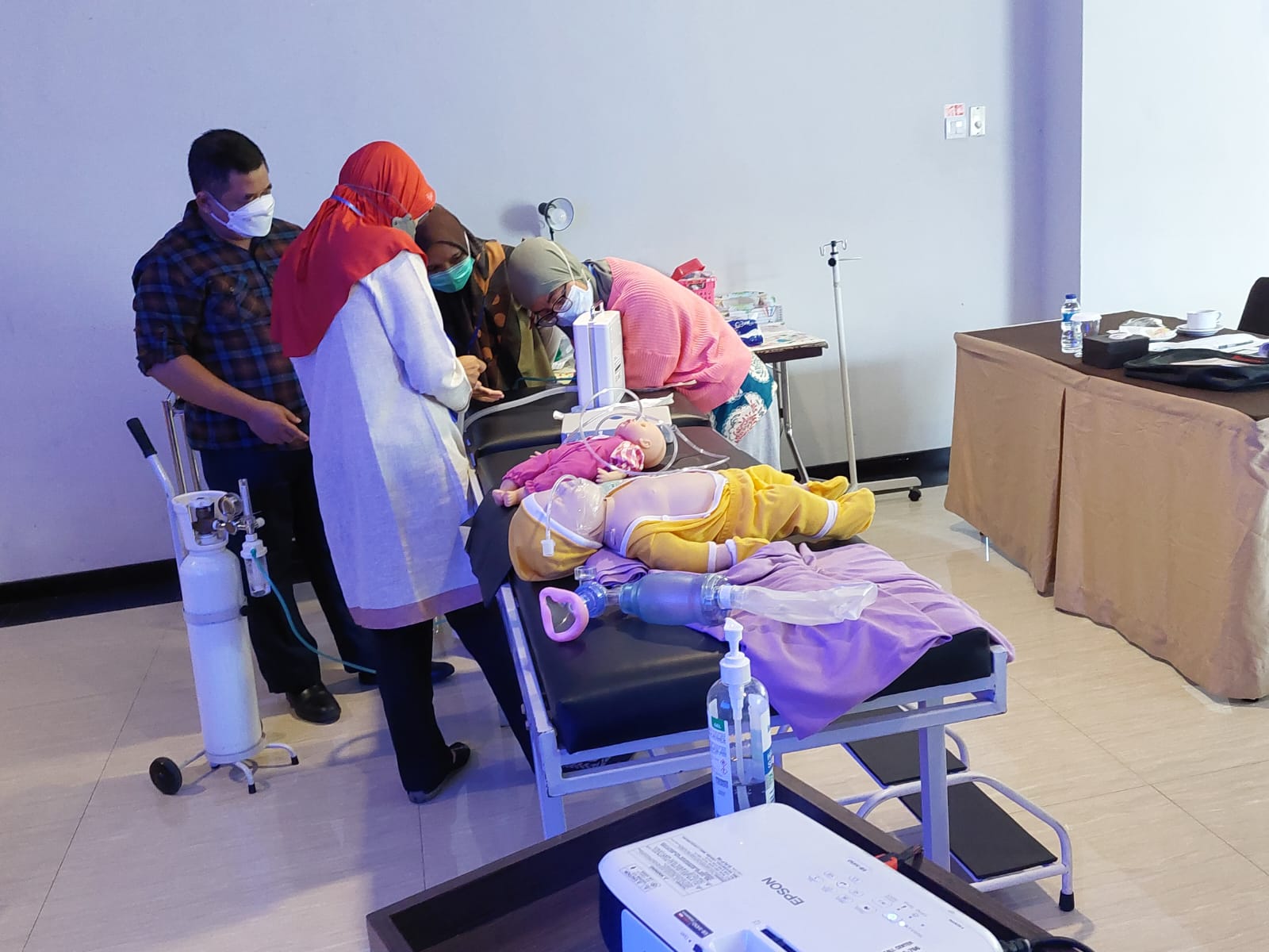 Pelatihan Resusitasi Neonatus 2025